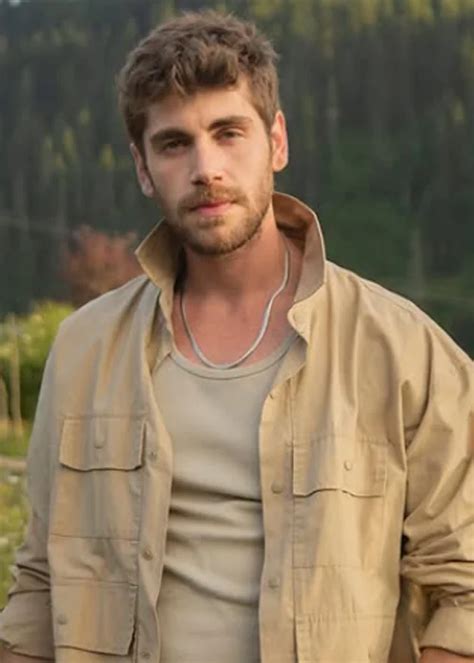 Emre Bey Biography Tv Shows List Wegreen Entertainment
