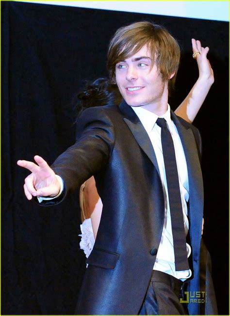 Zac Efron Hot Photos Photo 0591 Naked Male Celebrities