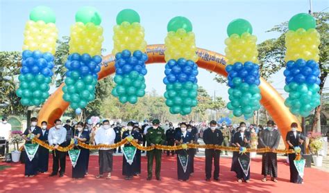 ၇၅ နှစ်မြောက်စိန်ရတု ပြည်ထောင်စုနေ့ကို ဂုဏ်ပြုကြိုဆိုသောအားဖြင့် ကွန်ကရစ် လမ်းသစ်ဖွင့်ပွဲနှင့