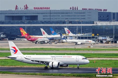 中国东航接收第二架c919大型客机欧美同学会