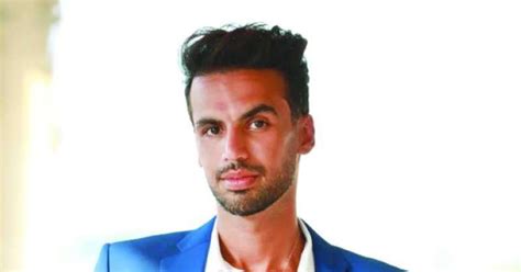 عبدالله الحمادي لـ الراي عاطفية علاقتي مع المسرح الراي