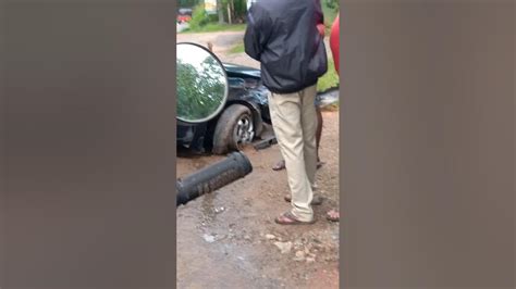 ටිපර් එකක හැප්පිලා විසි වෙලා Accidentnews News Gossip Youtube