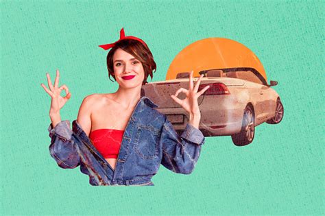 복합 트렌드 아트 워크 3d 스케치 이미지 사진 콜라주 젊은 아가씨 핀업 스타일 팝 복고풍 자동차 드라이브 경로 여행 움직이는 손 제스처 확인 25 29세에 대한 스톡 사진