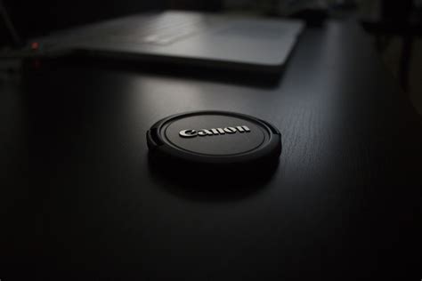 무료 이미지 휴대용 퍼스널 컴퓨터 작업 과학 기술 사진술 사진 작가 필름 Dslr 차량 장비 정경 사진관 가방 직업적인 검은 단색화 여가
