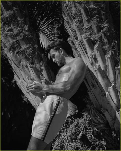 Wicked Star Jonathan Bailey Goes Shirtless In New Orlebar Brown