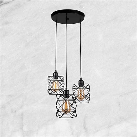 Люстра на три фігурних плафона — ціна 2165 грн у каталозі Люстри Купити товари для дому та