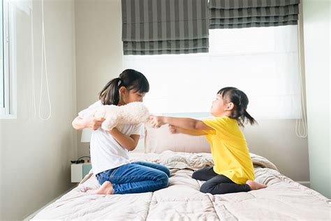 Han probado con más de niñeras una mujer se niega a cuidar a los hijos de su hermana