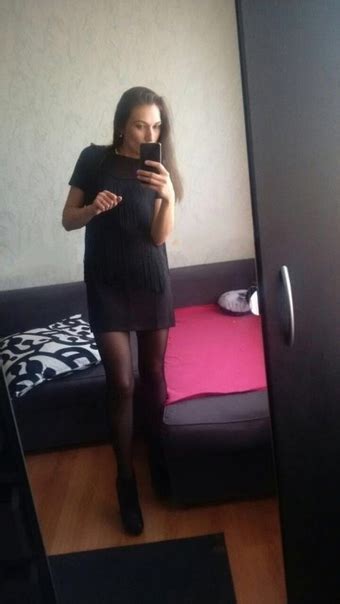 Я в поисках мужчины чтобы он был добрый хозяйственный Я не высокая рост 165 вес 54 кг зовут