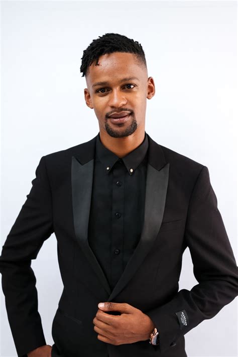 Ayanda Makayi Canvas Cam