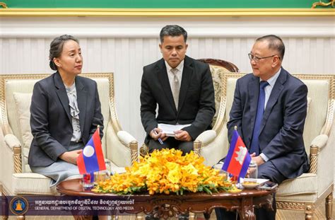 ឯកឧត្តមសន្តិបណ្ឌិត ម៉ៅ ច័ន្ទតារា អនុញ្ញាតជូនលោកជំទាវ លីវង្ស ឡាវលី អនុរដ្ឋមន្ត្រីក្រសួងមហាផ្ទៃឡាវ