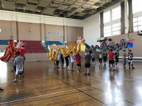 2017年9月浦东新区上海杉达学院舞龙辅导上海三林龙狮队