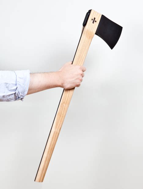 Zai Core Carbon Fibre Axe By Kacper Hamilton