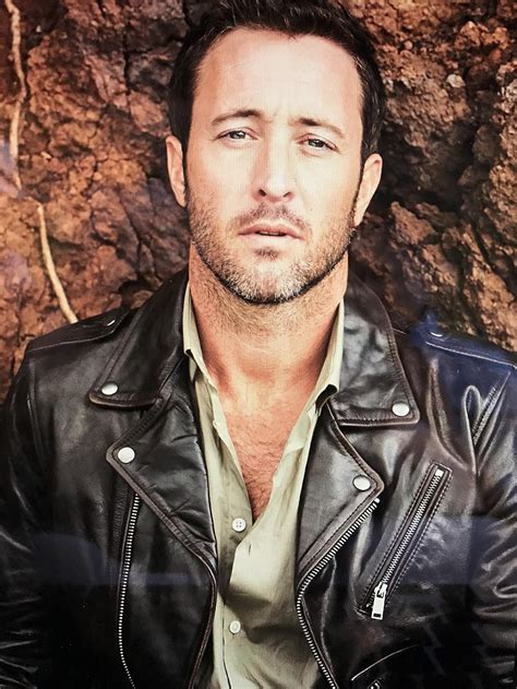 Alex O Loughlin Interview