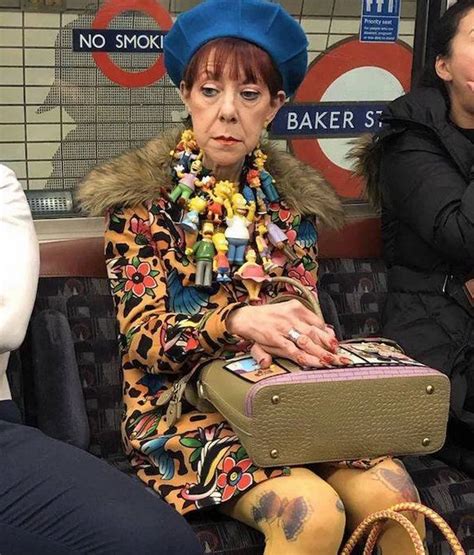 ΤΡΕΛΟ ΓΕΛΙΟ Τα μέσα μεταφοράς πάντα κρύβουν εκπλήξεις [ΦΩΤΟ] Makeleio Gr