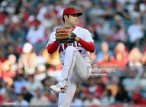 Shohei Ohtani Pitching Photos And Premium High Res Pictures Getty Images