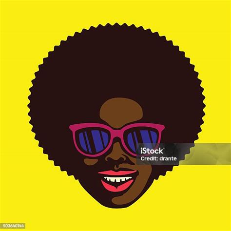 미소 블랙힐스 남자 아프로 머리 헤어 안전띠를 선글라스 벡터 일러스트 1970 1979 년에 대한 스톡 벡터 아트 및 기타