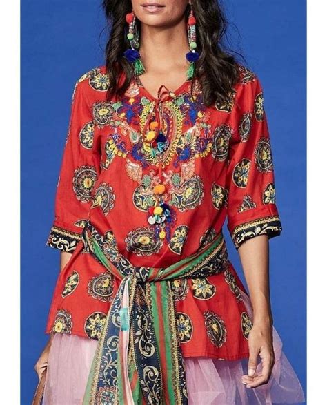 Pin Di Akanksha Chaudhary Su Tops Sartoria