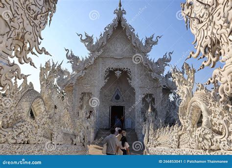 A Beautiful Thai Brunette Girl Is Star Gazing Editorial Image Cartoondealer Com