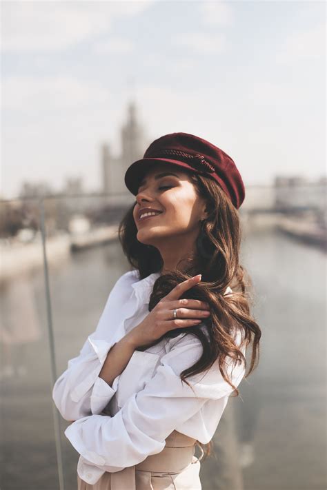 Позы Для Фотографий На Улице —