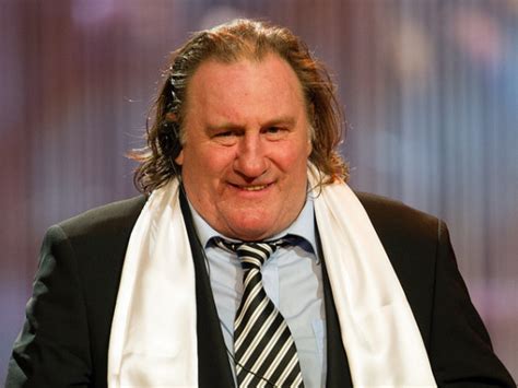 Актер Жерар Депардье намерен получить гражданство Life