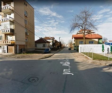 Ограничават движението по ул „Иван Ангелов“ във Враца