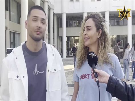 באד באני בקמפיין בכורה לקולקציית ההלבשה התחתונה של קלווין קליין Tmi