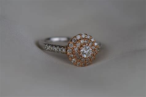 Cluster Setting Diamond Engagement Ring And Wedding Band Set Etsy