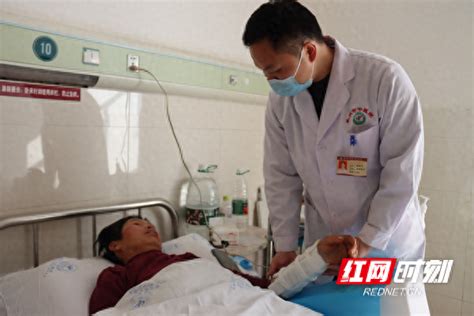 永州市中医医院传统手法复位为桡骨远端骨折患者避免手术烦恼 团队 挑战 雨雪