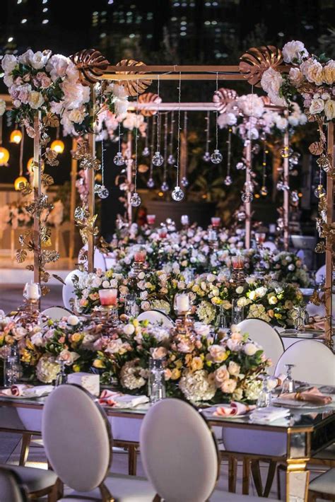 صور وتفاصيل حفل خطوبة من وحي الحديقة الساحرة في دبي موقع العروس