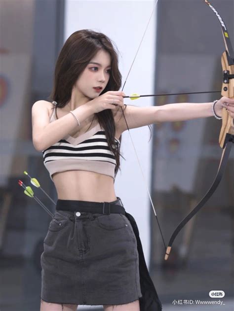 Pin De Gwelaine En Female Model Chicas Chicas Lindas