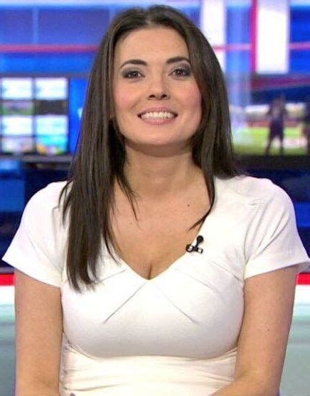 Molly Line Bio Net Worth Salary Age Relationship Height Ethnicity Artofit