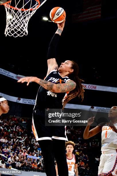 Brittney Griner Dunk Photos And Premium High Res Pictures Getty Images