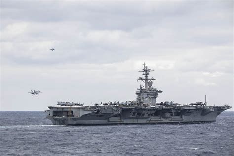 Carrier Uss Carl Vinson Sails With Philippine Navy In South China Sea
