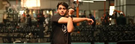 Dynamic Vs Static Stretches How To Pick The Right Routine