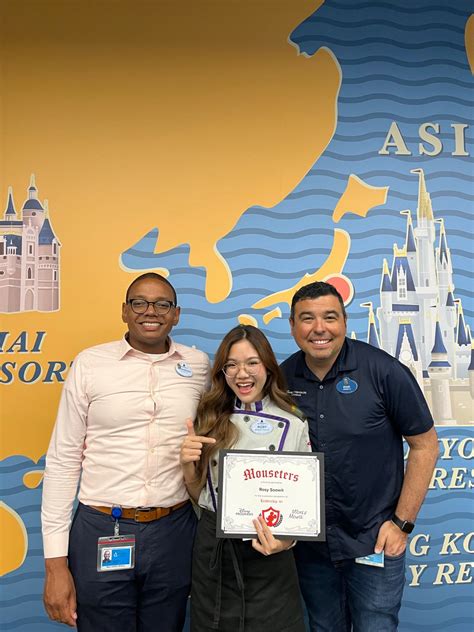 rosy soowit on linkedin i just finished my leadership session during my disney international…