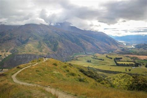 Me Talk Kiwi One Day Young Adventuress