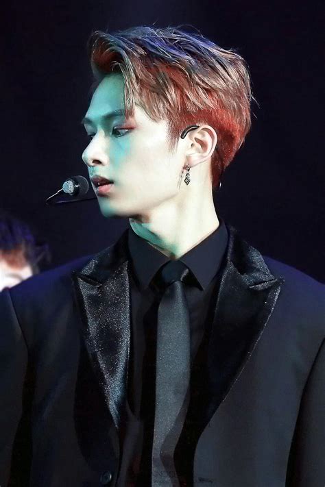 Wen Junhui Wallpapers Top Free Wen Junhui Backgrounds Wallpaperaccess