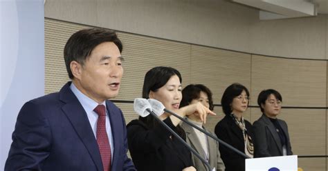 에듀플러스 의대 증원 엔수생 몰리나6월 모평 졸업생 지원자 수 역대 최고 에듀플러스 의대 증원 엔수생 몰리나6월 모평 졸업생 지원자 수 역대 최고