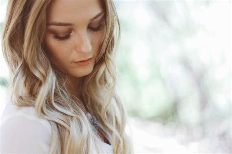 What Is Purple Shampoo Everything You Need To Know