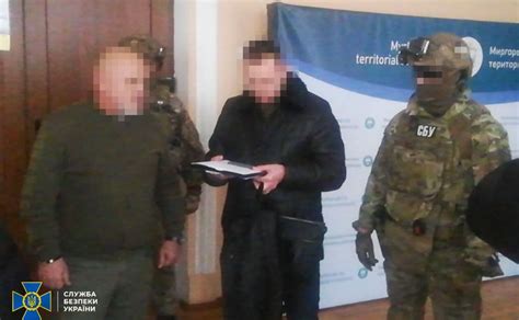 «Вирішити за 67 тисяч доларів у Миргороді на хабарі затримали депутата міськради