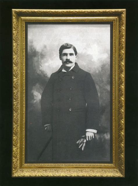 Wyatt Earp Portrait With Manitowoc Ties What Experts Say About Photo