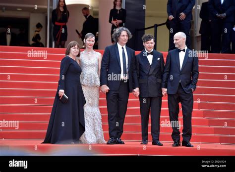 Sandra Huller Und Jonathan Glazer Fotos Und Bildmaterial In Hoher