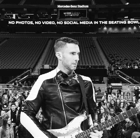 Makna Lagu Payphone Maroon 5 Sulit Melupakan Masa Lalu