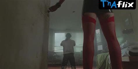 Corinne Russell Sexy Scene In Highlander