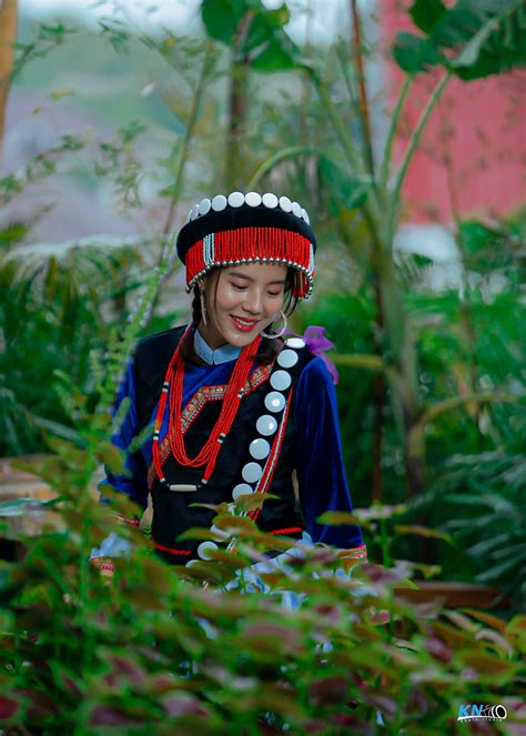 Lisu Model Sarah Fish Wears Her Traditional Dress Myanmar Models Db