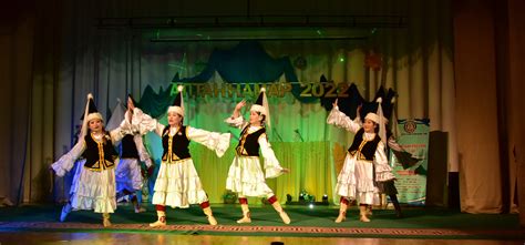 Алтан намар 2022