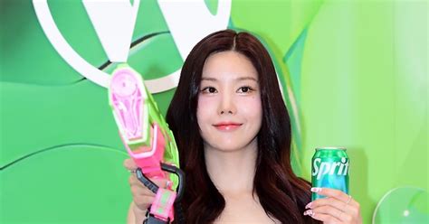 [포토] 권은비 활짝 핀 꽃미모~