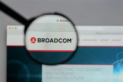 Broadcom Shares Gain On Release Of New Ethernet Switch For Ai Workloads Tokenist