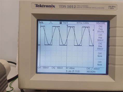 solved using usb ni 6363 for hardware re triggerable analog trigger