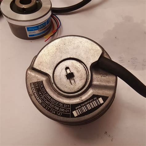 Heidenhain Encoder Ecn 1313 2048 62s12 78 Id 768 295 53